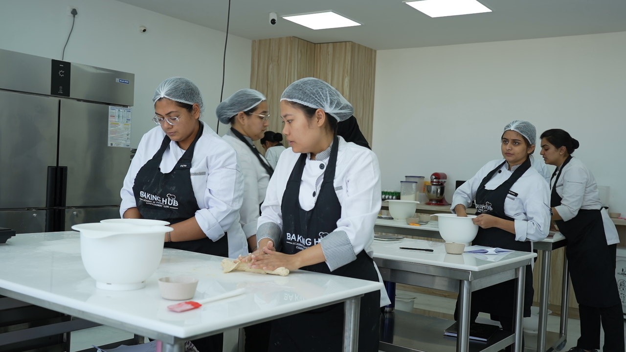Baking Hub Academy of Patisserie and Confectionery Arts – Professional ...