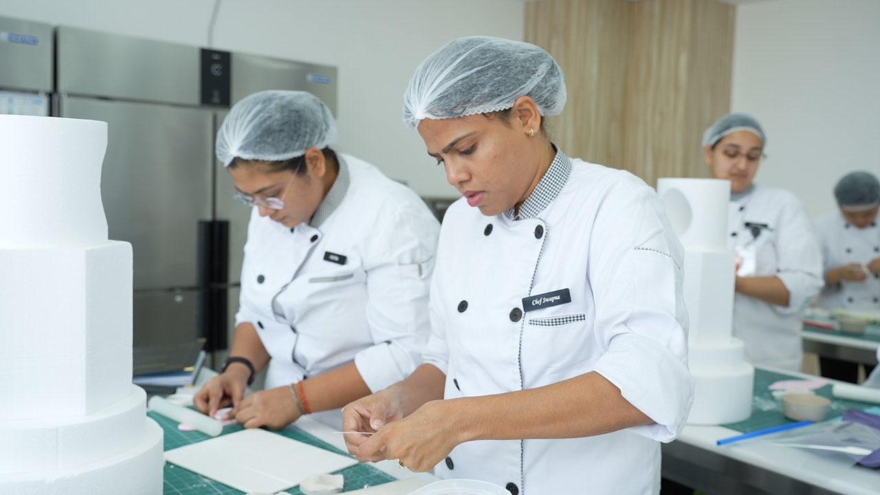 Baking Hub Academy of Patisserie and Confectionery Arts – Professional ...
